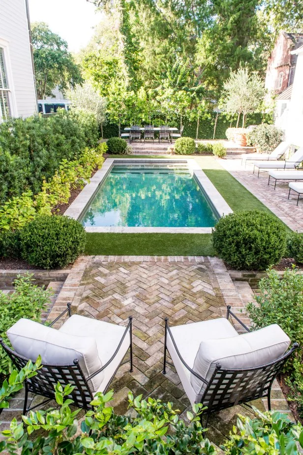 Pool Garden Design Ideas