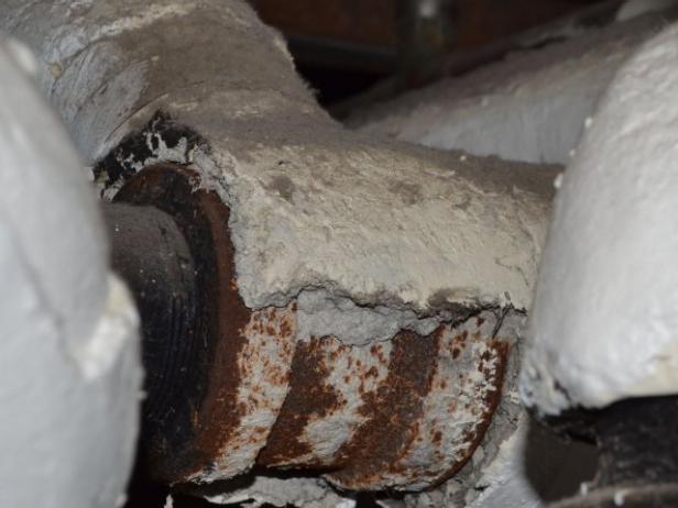 What Does Asbestos Look Like and How to Identify It | HGTV