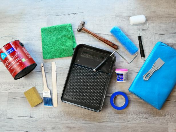 How to Paint Walls and Molding | HGTV