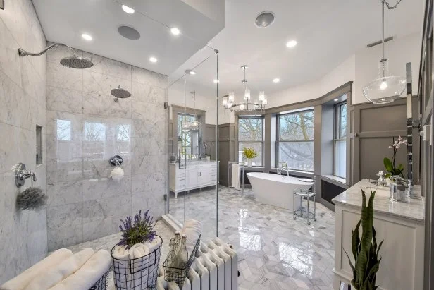 Universal Design Bathroom Ideas | HGTV