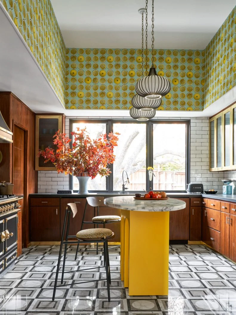 15 Kitchen Wallpaper Ideas To Add Flavor to Your Space | HGTV