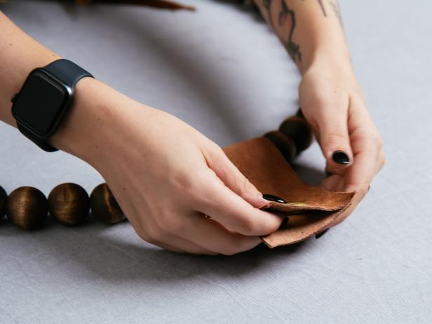 How to Make 3 Wooden Bead Wreaths for Fall | HGTV