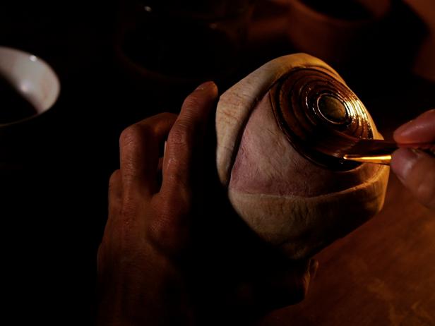 How To Use Clay and DIY Watercolors to Craft Creepy Eyeball Planters | HGTV