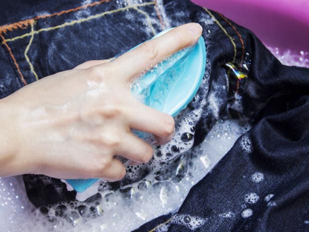How to Wash Your Jeans | HGTV