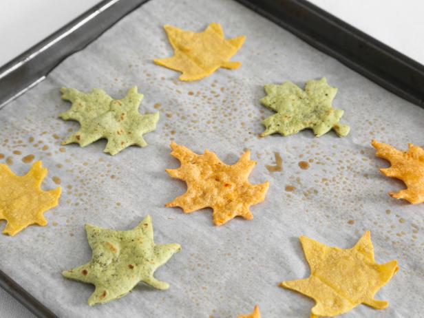 Fall Appetizer Recipe: Pumpkin-Shaped Cheeseball With Leaf-Shaped ...