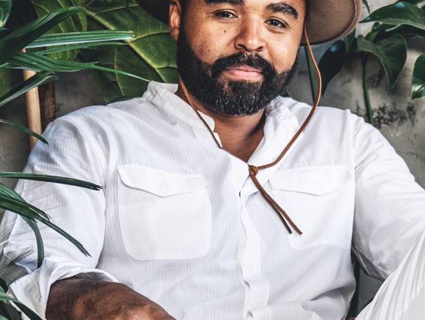 21 Questions With Hilton Carter | HGTV's AMA With Hilton Carter | HGTV