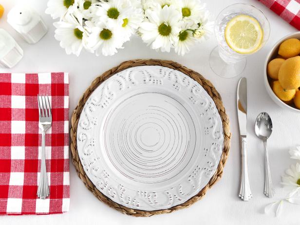 How to Set a Table Properly: Tips for Proper Table Setting | HGTV