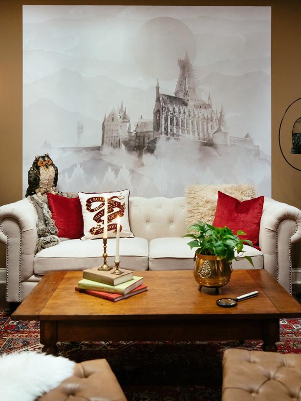 20 Hogwarts-Inspired Party Decor and DIYs | HGTV