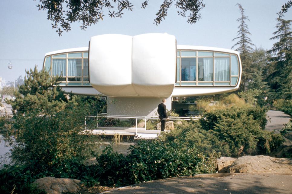 Tour the New Hotel Suite Near Disneyland Inspired by the Monsanto House ...