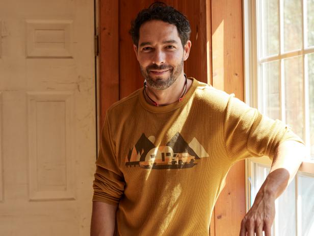 Shane Duffy Bio | HGTV