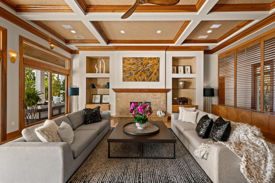 Magnificent Waterfront Home on Siesta Key | 2023 | HGTV