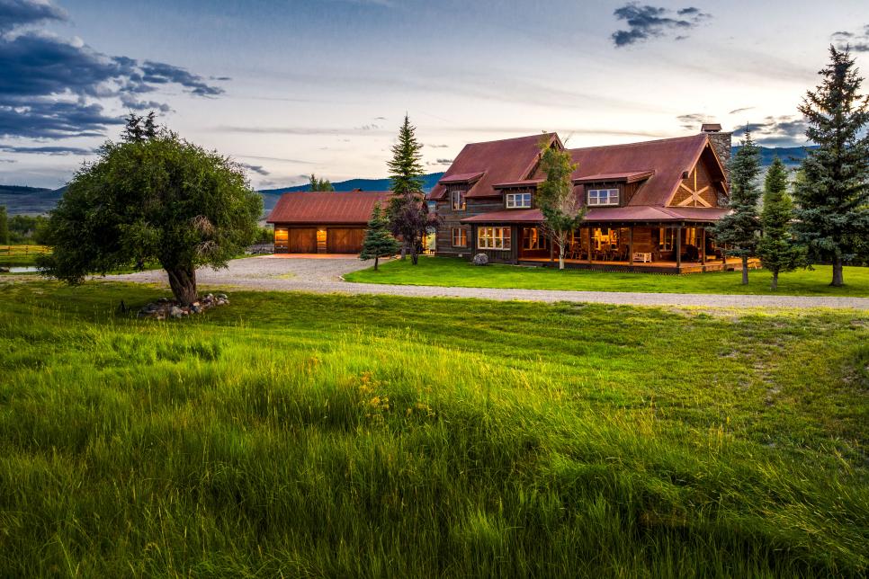 Colorado Mountain Ranch Full of Rustic Southwest Style | 2023 | HGTV