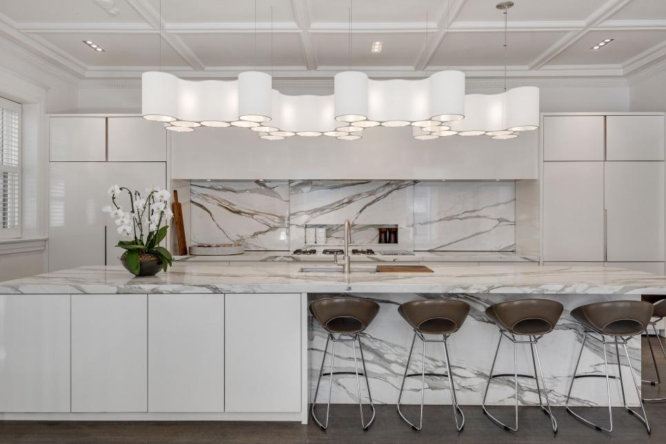 Tour A Beautifully Restored Historic Home In Chicago 2023 Hgtv