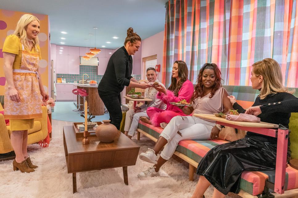 See Every Fabulous Before and After from HGTV's 'Barbie Dreamhouse ...