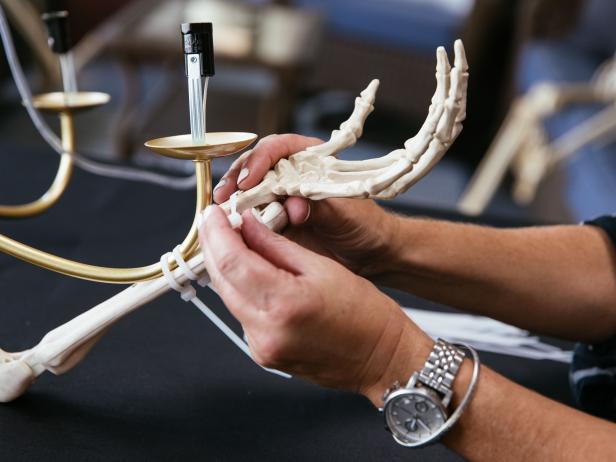 DIY Halloween Lighting Decoration Made From a Skeleton and an Old Light ...