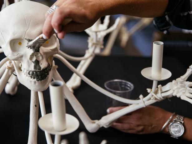 DIY Halloween Lighting Decoration Made From a Skeleton and an Old Light ...