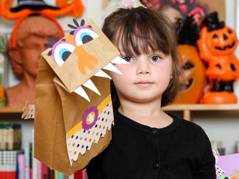Easy Halloween Kids Crafts | Halloween Childrens' Crafts | HGTV