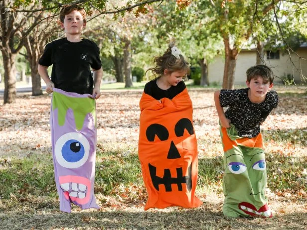 Halloween game ideas for kids store