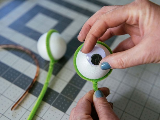 Easy DIY Halloween Headbands | HGTV