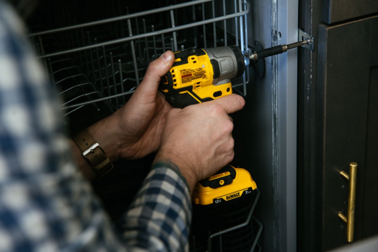 How to Install a New Dishwasher | HGTV