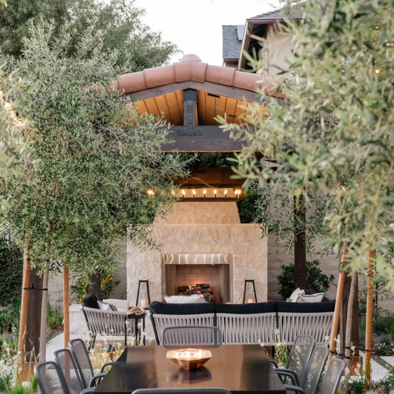 Modern Mediterranean Patio Designs