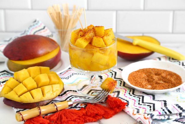 The Best Way to Cut a Mango | How to Tell When a Mango is Ripe | HGTV