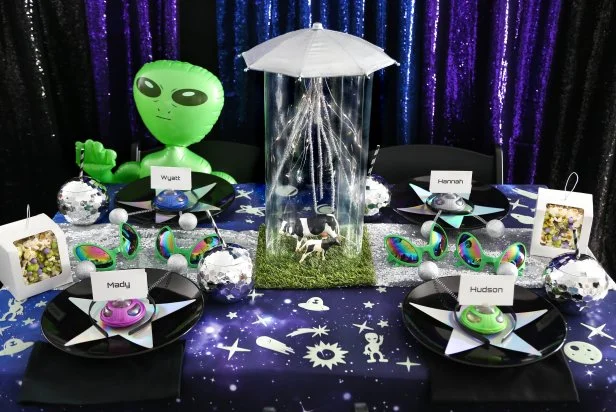 How to Throw a Space-Alien-Themed Party for Kids or Adults | HGTV