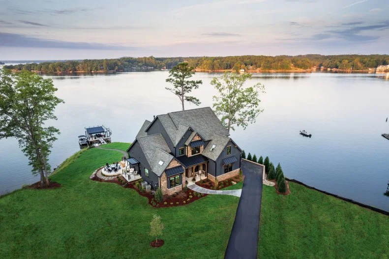 Explore the Front Yard of HGTV Dream Home 2026: Photos and Inspiration ...