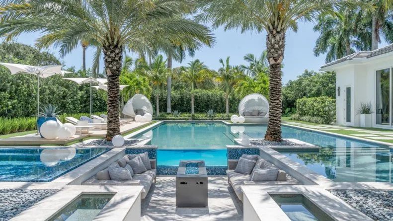 Resort-Like Boca Raton Home With a Sprawling Outdoor Space | HGTV