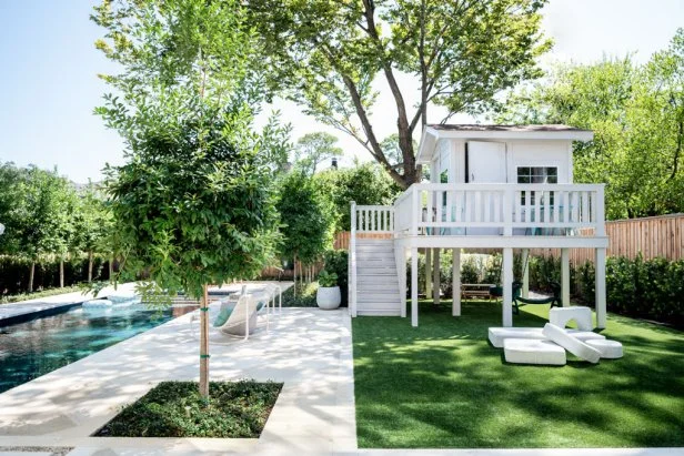 full house backyard set