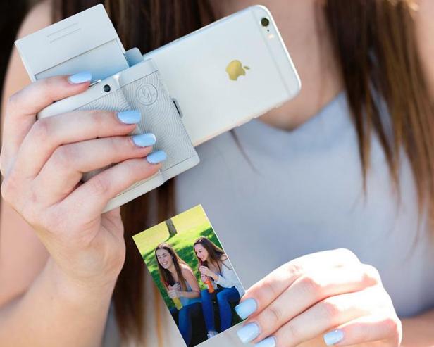 Best Smartphone Accessories for Fall 2018 | Decor Trends & Design News ...