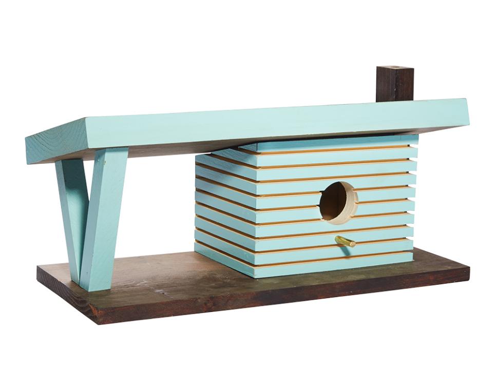 Summer Front Yard Accessories For Every Style - HGTV.com | HGTV