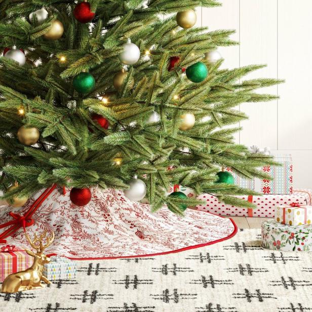 15 Best Christmas Tree Skirts Under $75 | Inexpensive Christmas Tree ...