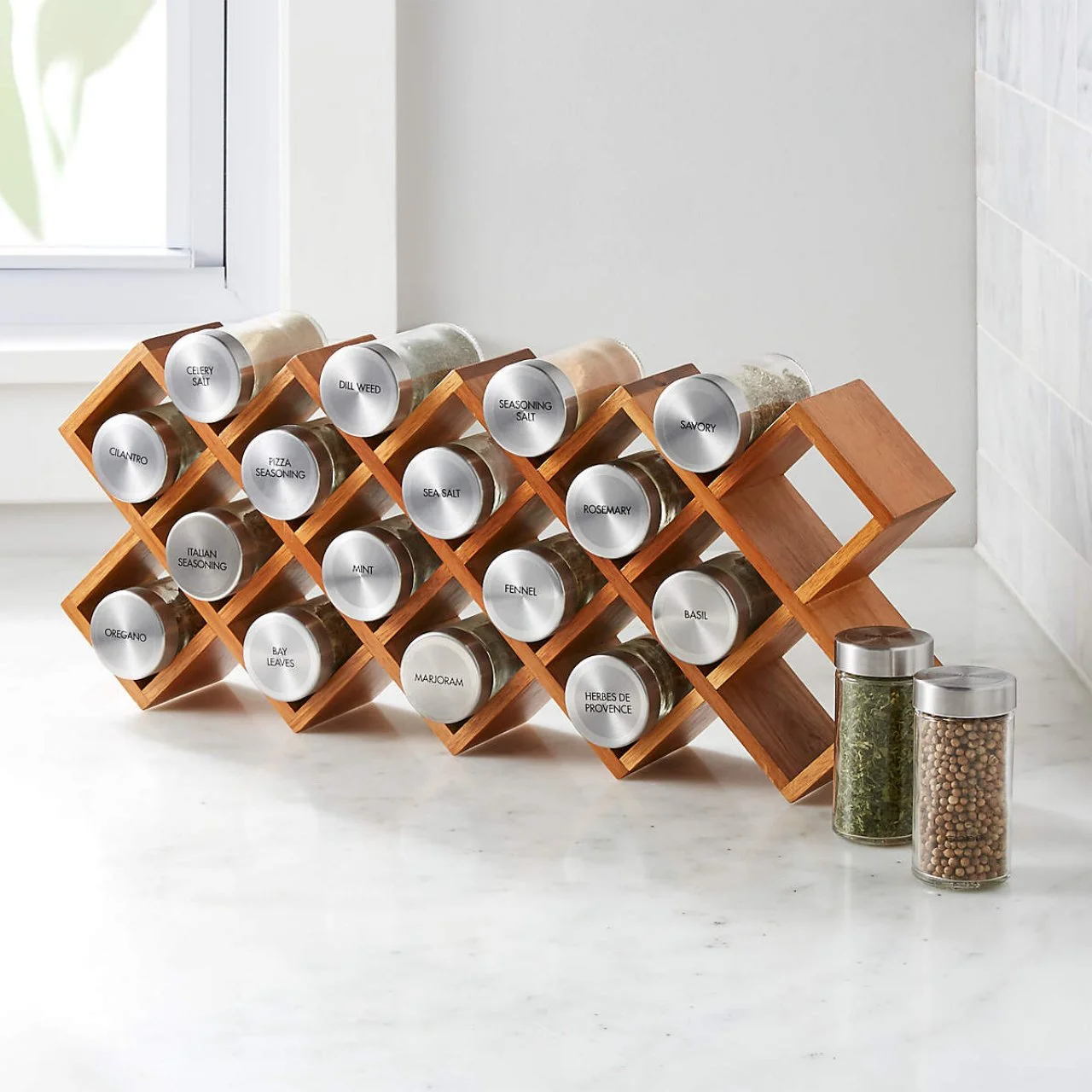 Spice storage solutions store