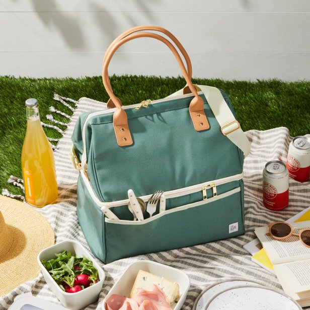 12 Best Picnic Accessories 2022 | HGTV