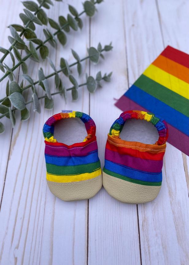 16 Rainbow Products for Pride Month 2022 | Decor Trends & Design News ...