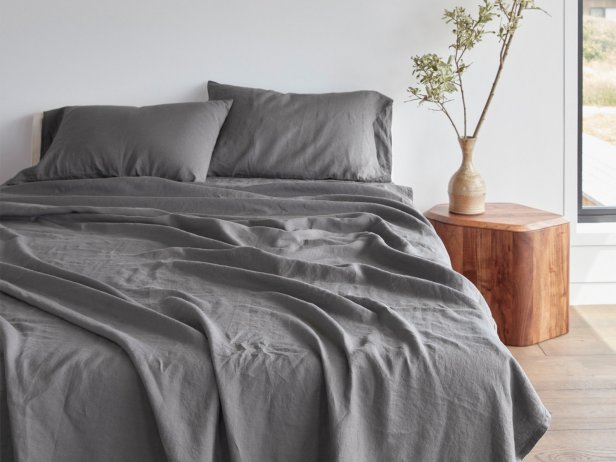 5 Best Linen Sheets 2024 Reviewed | HGTV