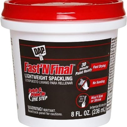 When to Use Spackle vs Joint Compound | HGTV