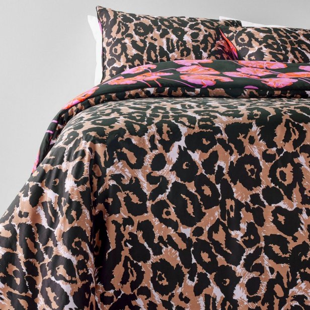 The Best Home Decor and Furniture From the New DVF x Target Collab ...
