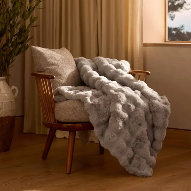 10 Best Blankets of 2026 Reviewed | HGTV