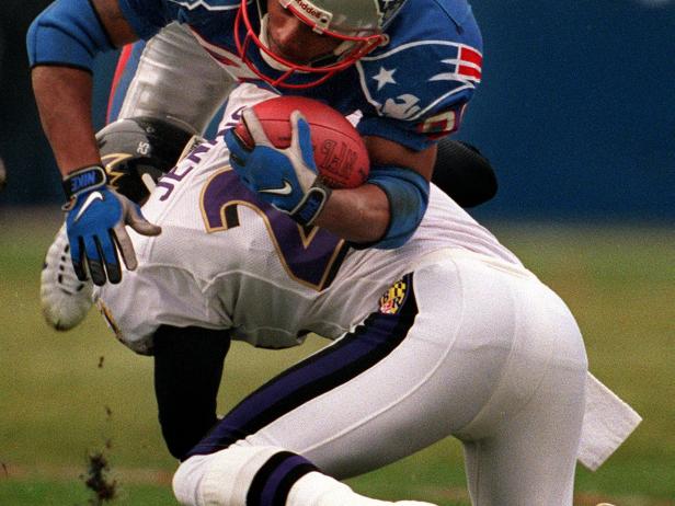 How DeRon Jenkins Went From Football to Flipping | Flip or Flop ...