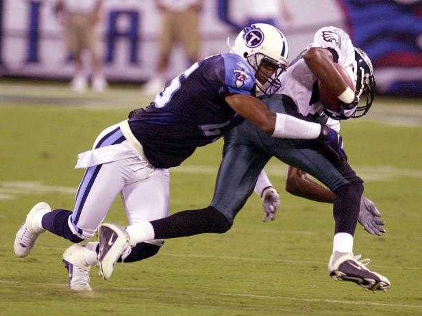 How DeRon Jenkins Went From Football to Flipping | Flip or Flop ...