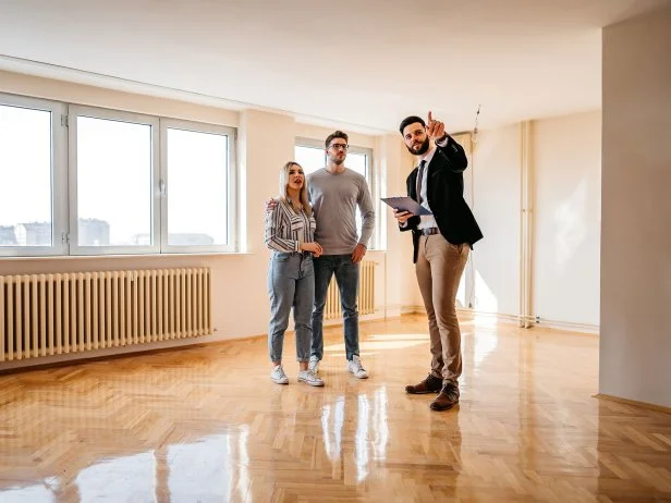 10 Things to Look Out for When Apartment Hunting | HGTV