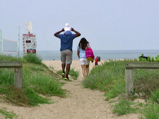 Private Backyard Park Video | HGTV