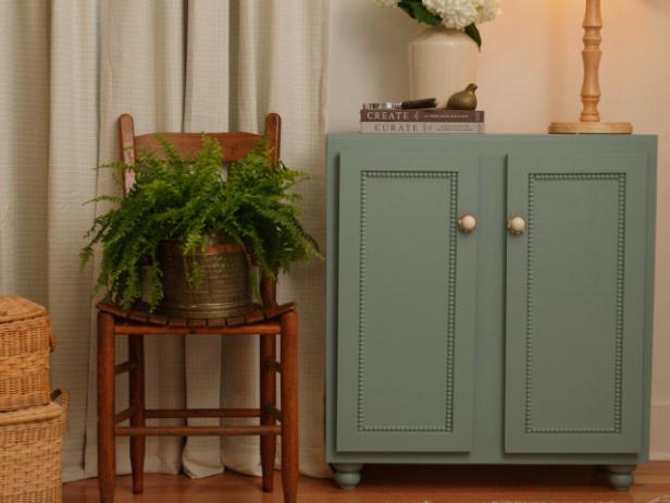Entryway Hutch Video | HGTV