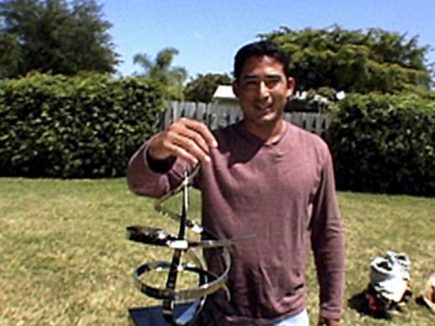 Kinetic Steel Sculpture Video | HGTV