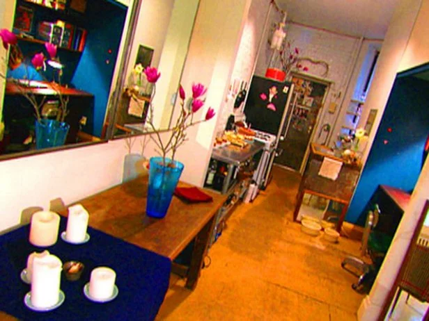 Small-Room Rules to Break | HGTV