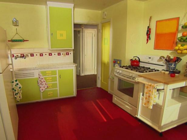 Hip Kitchen Makeover Video | HGTV