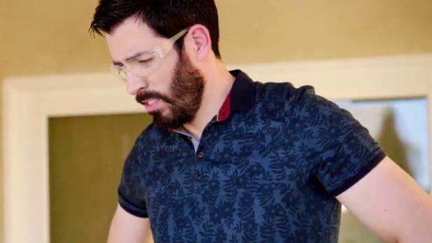 Celebrity IOU | HGTV